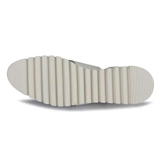 Buy ASTRID CLOUD | Shop at the Airpoints™ Store