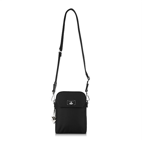 Buy FREE Crossover Bag RFID | Shop at the Airpoints™ Store