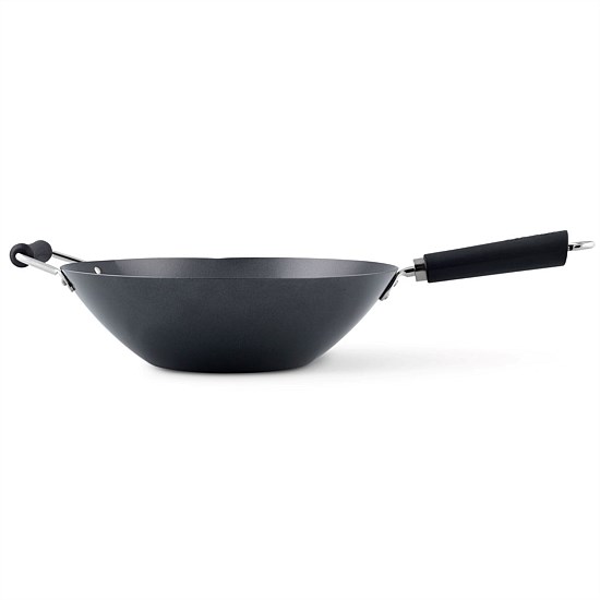 Buy Non-Stick Carbon Steel Wok | Shop at the Airpoints™ Store