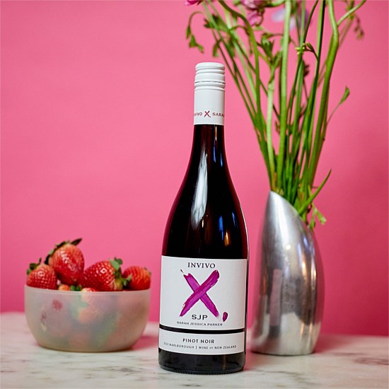 Buy Invivo X SJP Marlborough Pinot Noir - 6 Bottles | Shop at the ...