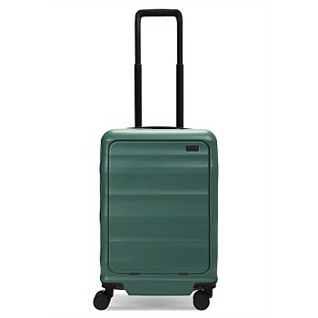 Hardshell suitcases